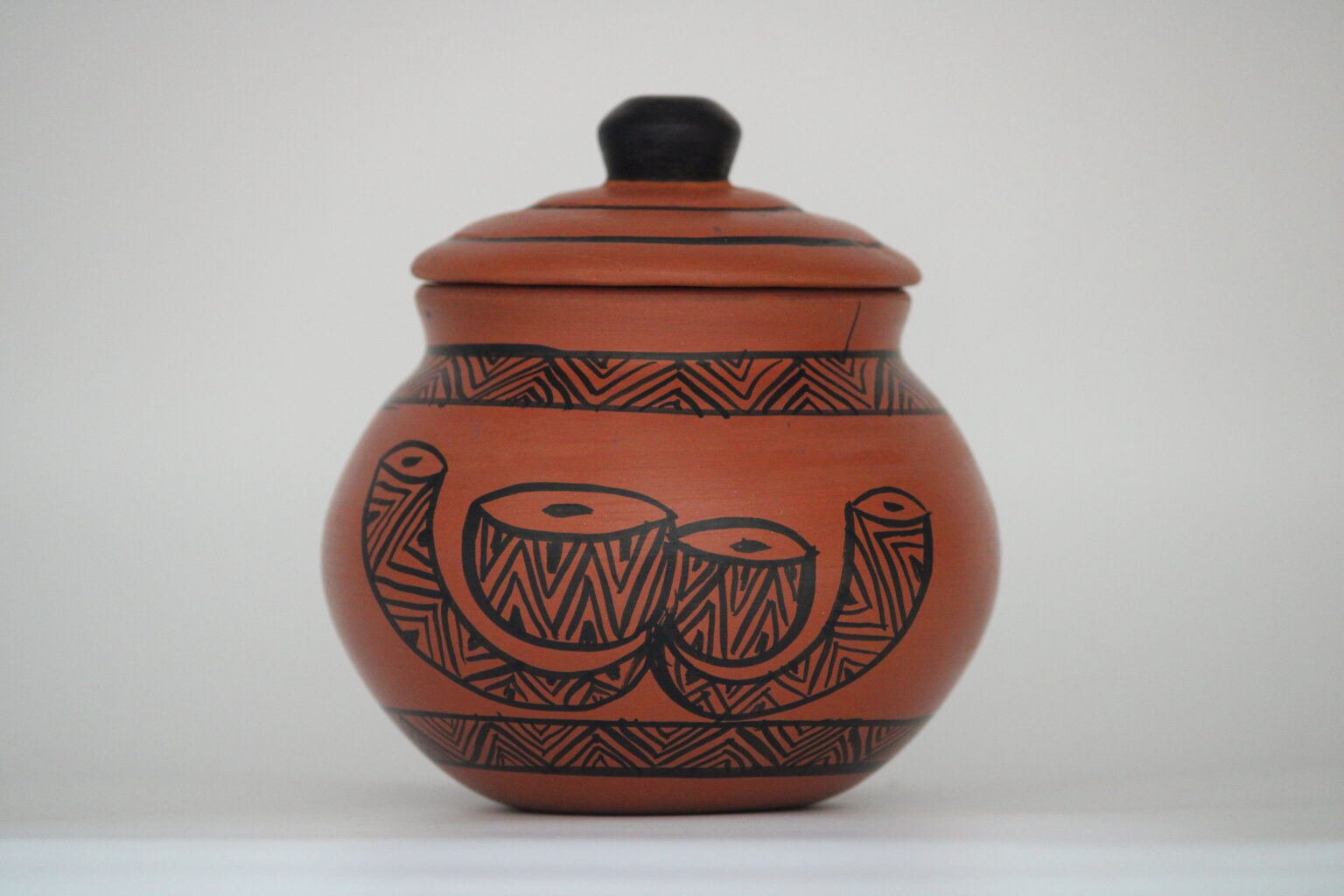Clay Curd Pot with Cap 650 ml – Mitticool